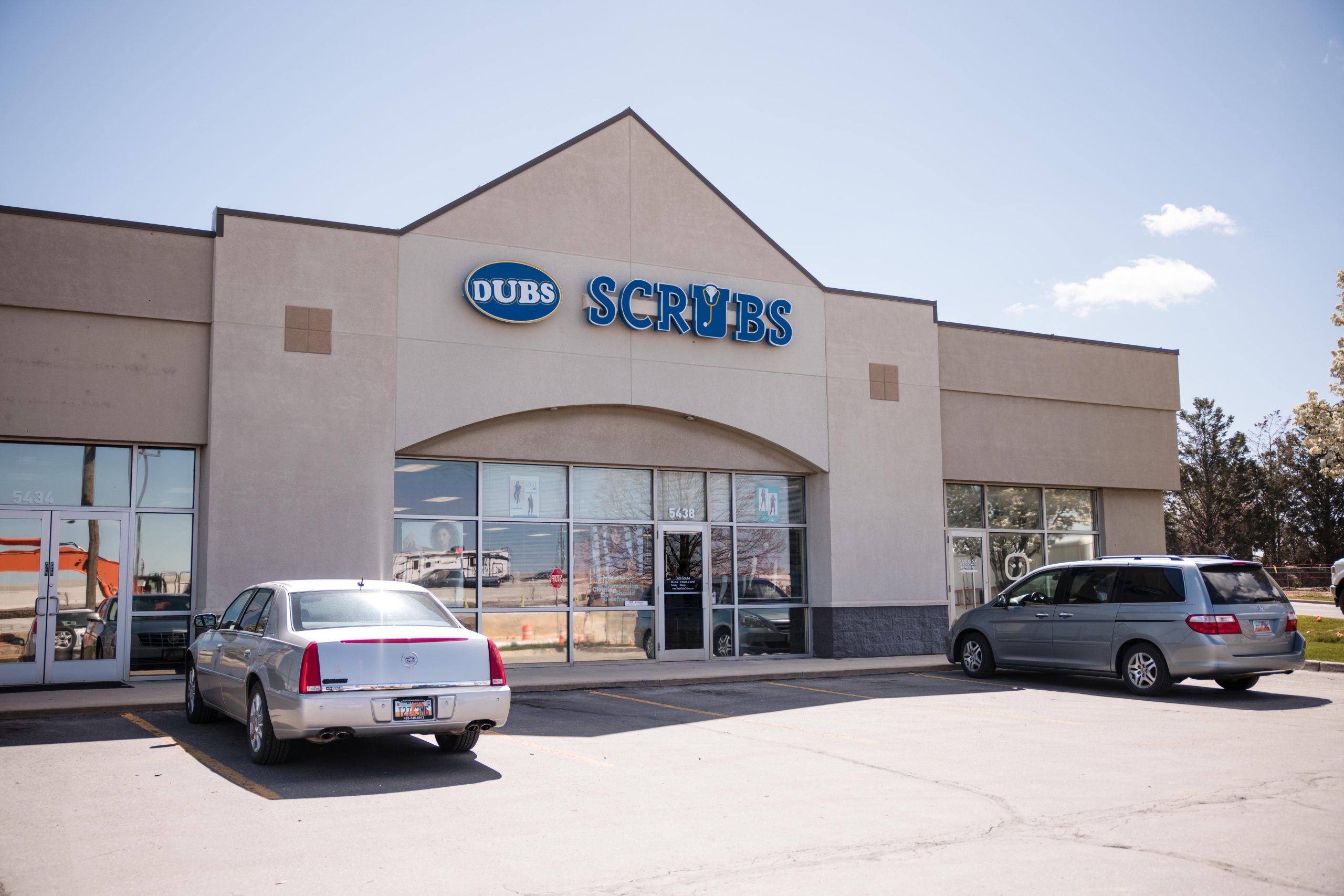 Our Stores - Dubs Scrubs - Women's & Men's Medical Scrubs & Uniforms